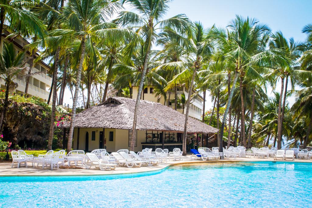 Séjour - Hôtel Flamingo Beach Resort et Spa 3* 4 nuits et Safari 3 nuits